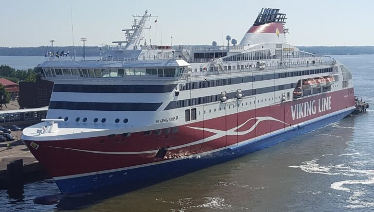 Viking XPRS (Viking Line Ferry) - Helsinki Tallinn Ferry